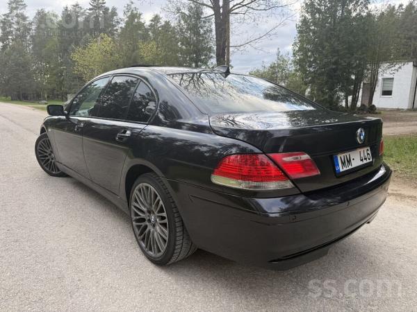Black BMW 730 2007 in Rezekne, with an engine capacity of 3.00 L and mileage of 263 thousand km for 4500 €, photo 4 on AUTOMOTO.COM.LV