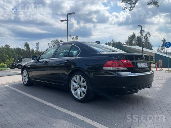 Black BMW 730 2007 in Jurmala, with an engine capacity of 3.00 L and mileage of 502 thousand km for 2495 €, photo 4 on AUTOMOTO.COM.LV