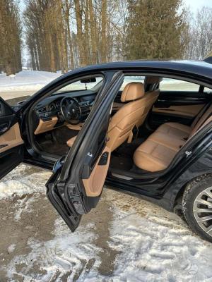 Melns BMW 730 2008 Šakiai, ar dzinēja tilpumu 3.00 L un nobraukumu 294 tūkst. km par 8500 €, foto 13 vietnē AUTOMOTO.COM.LV