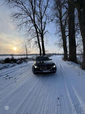 Melns BMW 730 2008 Šakiai, ar dzinēja tilpumu 3.00 L un nobraukumu 294 tūkst. km par 8500 €, foto 29 vietnē AUTOMOTO.COM.LV