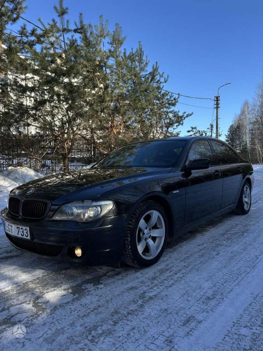 Black BMW 730 2008 in Vilnius, with an engine capacity of 2.99 L and mileage of 355 thousand km for 4900 €, photo 2 on AUTOMOTO.COM.LV