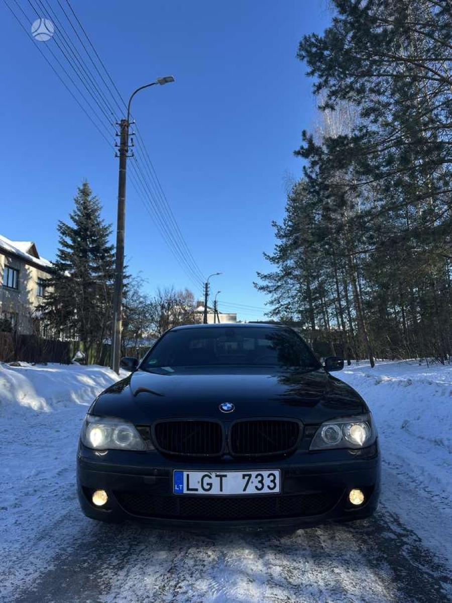 Black BMW 730 2008 in Vilnius, with an engine capacity of 2.99 L and mileage of 355 thousand km for 4900 €, photo 3 on AUTOMOTO.COM.LV
