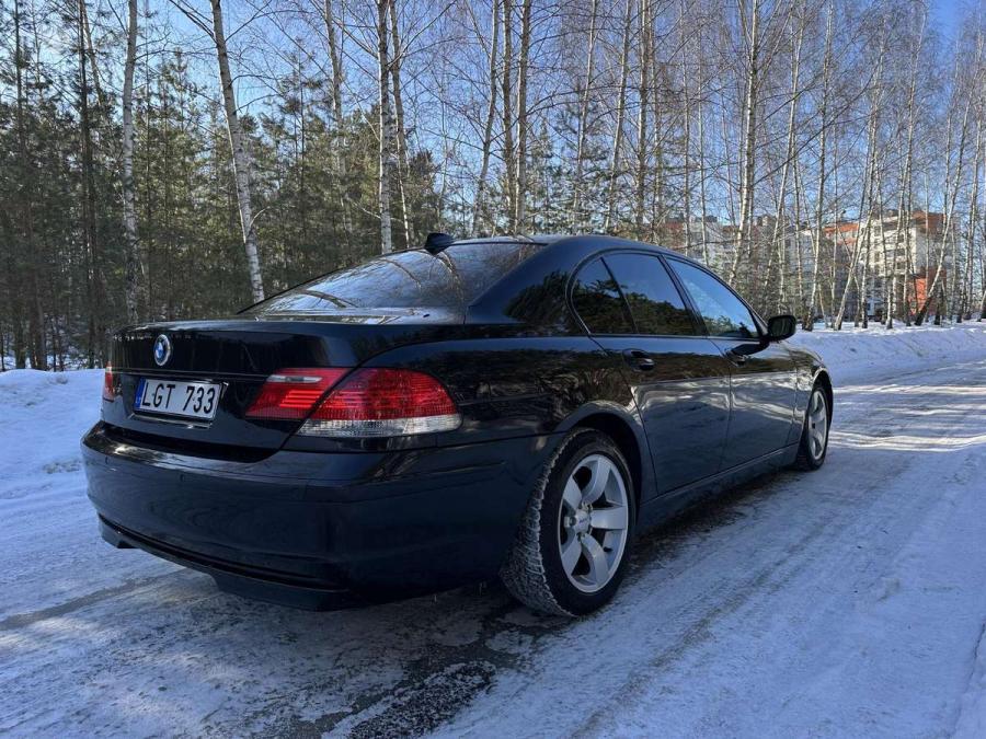 Black BMW 730 2008 in Vilnius, with an engine capacity of 2.99 L and mileage of 355 thousand km for 4900 €, photo 5 on AUTOMOTO.COM.LV