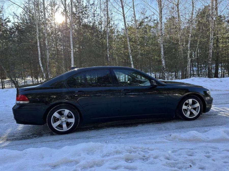 Black BMW 730 2008 in Vilnius, with an engine capacity of 2.99 L and mileage of 355 thousand km for 4900 €, photo 6 on AUTOMOTO.COM.LV