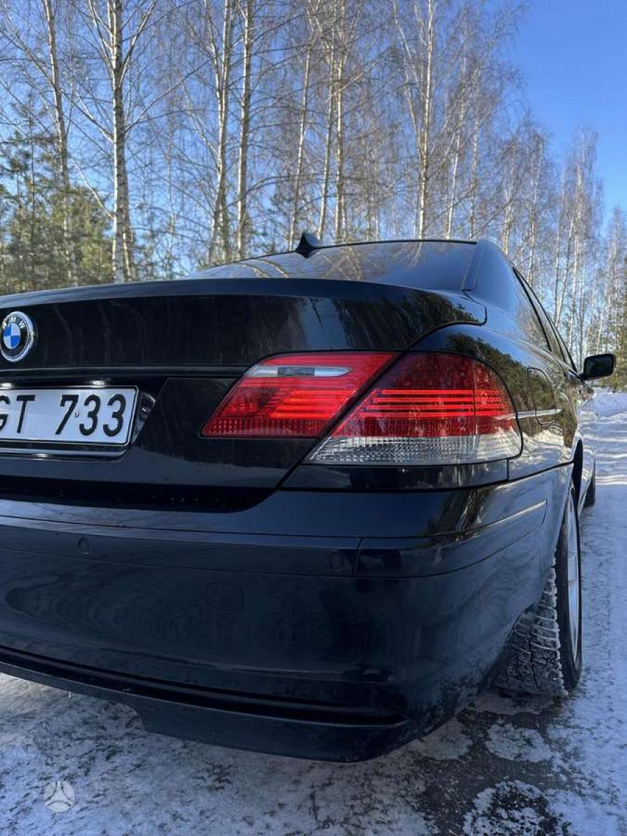Black BMW 730 2008 in Vilnius, with an engine capacity of 2.99 L and mileage of 355 thousand km for 4900 €, photo 8 on AUTOMOTO.COM.LV