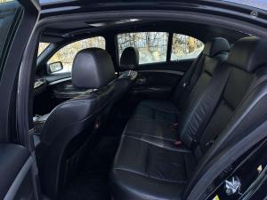 Black BMW 730 2008 in Vilnius, with an engine capacity of 2.99 L and mileage of 355 thousand km for 4900 €, photo 26 on AUTOMOTO.COM.LV
