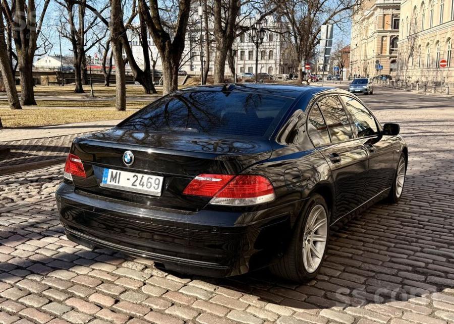 Melns BMW 730 2008 Rīga, ar dzinēja tilpumu 3.00 L un nobraukumu 317 tūkst. km par 6900 €, foto 8 vietnē AUTOMOTO.COM.LV