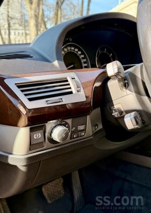 Melns BMW 730 2008 Rīga, ar dzinēja tilpumu 3.00 L un nobraukumu 317 tūkst. km par 6900 €, foto 11 vietnē AUTOMOTO.COM.LV