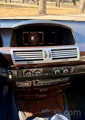 Melns BMW 730 2008 Rīga, ar dzinēja tilpumu 3.00 L un nobraukumu 317 tūkst. km par 6900 €, foto 14 vietnē AUTOMOTO.COM.LV