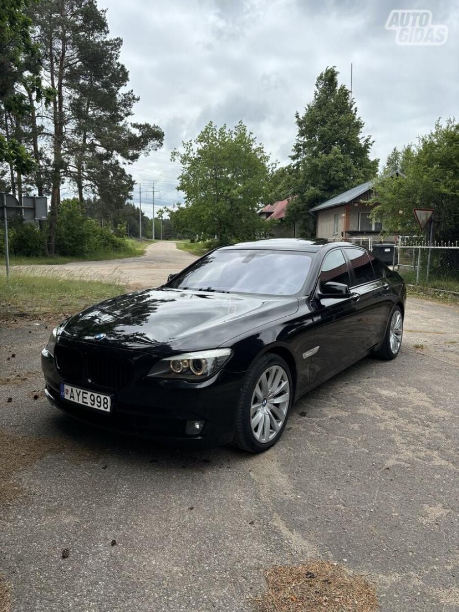 Melns BMW 730 2008 Jonava, ar dzinēja tilpumu 3.00 L un nobraukumu 336 tūkst. km par 7500 €, foto 3 vietnē AUTOMOTO.COM.LV