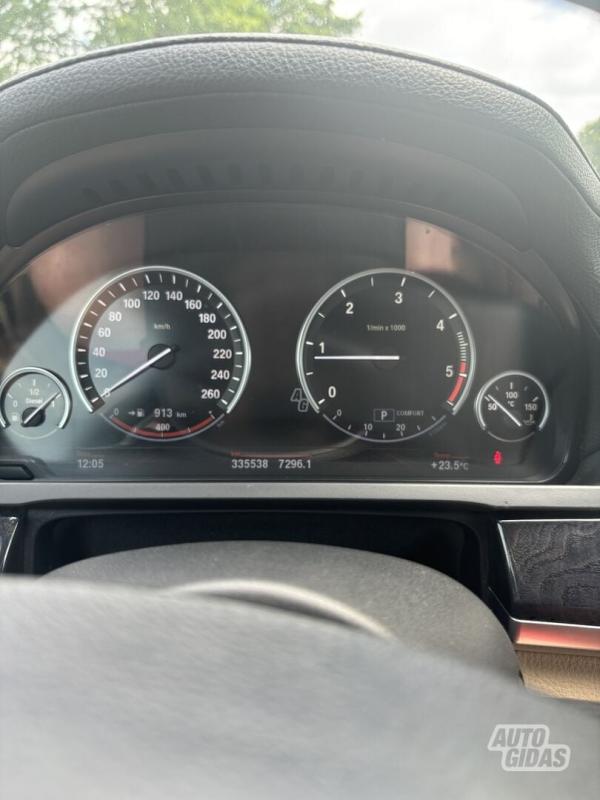 Black BMW 730 2008 in Jonava, with an engine capacity of 3.00 L and mileage of 336 thousand km for 7500 €, photo 9 on AUTOMOTO.COM.LV