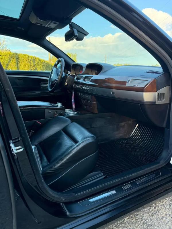 Melns BMW 730 2008 Rīga, ar dzinēja tilpumu 3.00 L un nobraukumu 377 tūkst. km par 6000 €, foto 9 vietnē AUTOMOTO.COM.LV