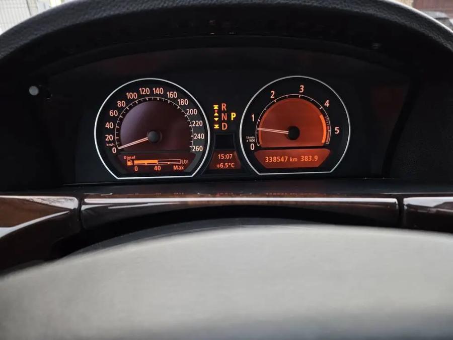 Черный БМВ 730 2008 в Екабпилс, объемом двигателя 3.00 л и пробегом 339 тыс. км за 5490 €, фото 32 на AUTOMOTO.COM.LV