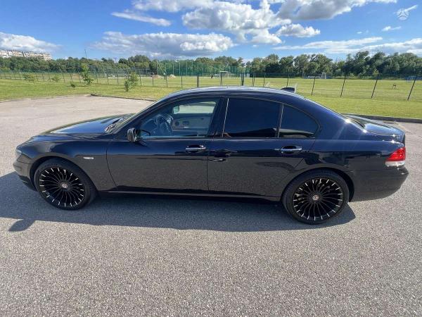 Black BMW 730 2008 in Kedainiai, with an engine capacity of 2.99 L and mileage of 286 thousand km for 6100 €, photo 1 on AUTOMOTO.COM.LV