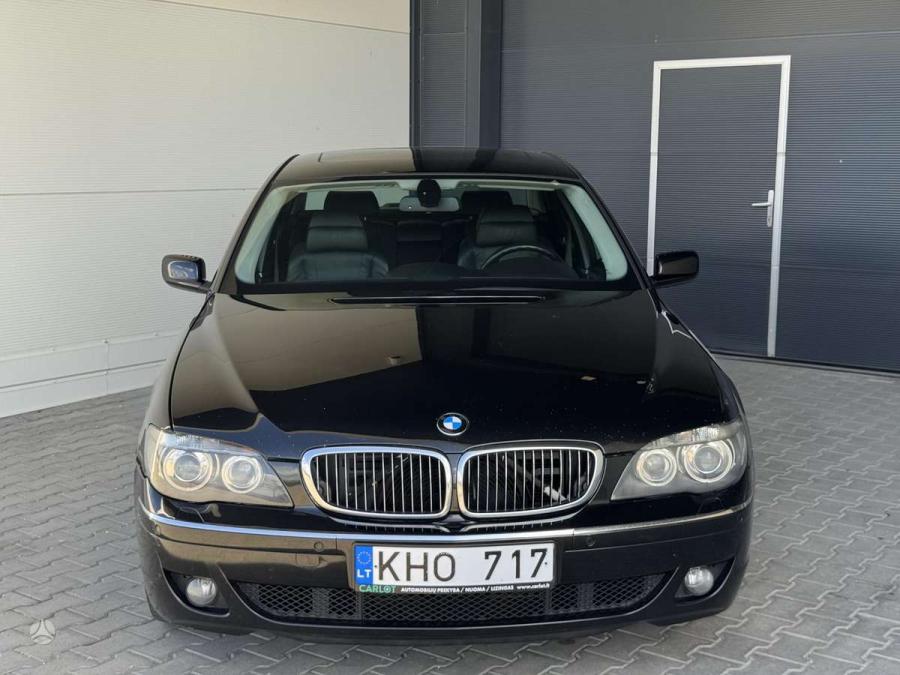 Black BMW 730 2008 in Vilnius, with an engine capacity of 2.99 L and mileage of 349 thousand km for 5400 €, photo 3 on AUTOMOTO.COM.LV