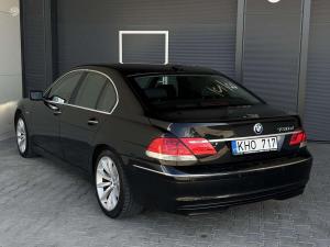 Black BMW 730 2008 in Vilnius, with an engine capacity of 2.99 L and mileage of 349 thousand km for 5400 €, photo 5 on AUTOMOTO.COM.LV