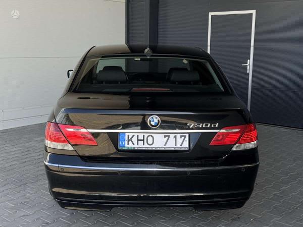 Black BMW 730 2008 in Vilnius, with an engine capacity of 2.99 L and mileage of 349 thousand km for 5400 €, photo 5 on AUTOMOTO.COM.LV