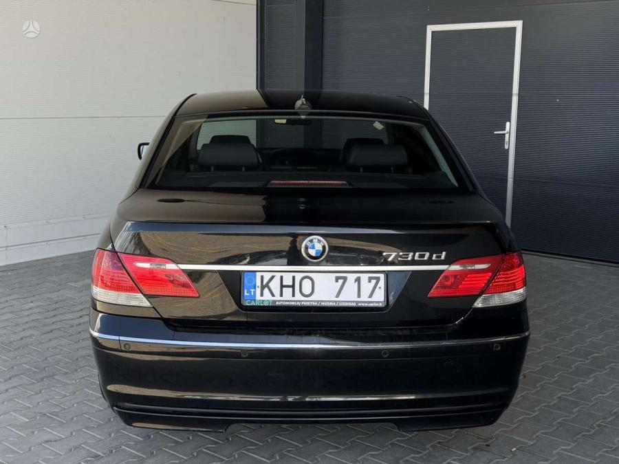 Black BMW 730 2008 in Vilnius, with an engine capacity of 2.99 L and mileage of 349 thousand km for 5400 €, photo 6 on AUTOMOTO.COM.LV