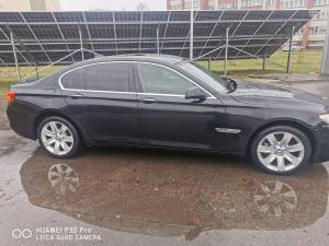 Melns BMW 730 2009 Prienai, ar dzinēja tilpumu 2.99 L un nobraukumu 303 tūkst. km par 5899 €, foto 9 vietnē AUTOMOTO.COM.LV