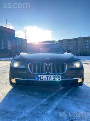 Melns BMW 730 2009 Jēkabpils, ar dzinēja tilpumu 3.00 L un nobraukumu 303 tūkst. km par 7200 €, foto  vietnē AUTOMOTO.COM.LV