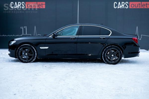 Melns BMW 730 2009 Rīga, ar dzinēja tilpumu 3.00 L un nobraukumu 372 tūkst. km par 9990 €, foto 5 vietnē AUTOMOTO.COM.LV
