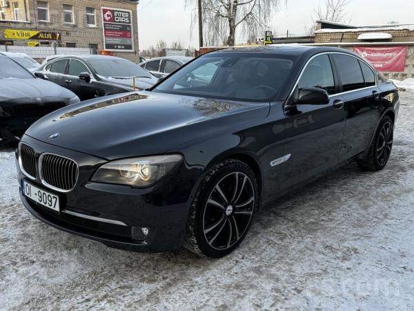 Melns BMW 730 2009 Daugavpils, ar dzinēja tilpumu 3.00 L un nobraukumu 0 tūkst. km par 9500 €, foto 3 vietnē AUTOMOTO.COM.LV