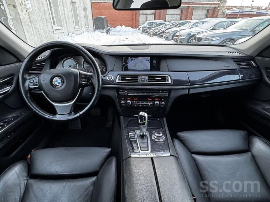 Melns BMW 730 2009 Daugavpils, ar dzinēja tilpumu 3.00 L un nobraukumu 0 tūkst. km par 9500 €, foto 16 vietnē AUTOMOTO.COM.LV