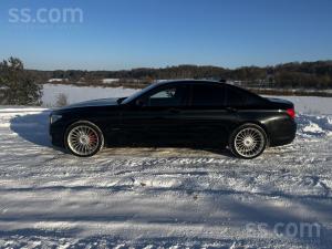 Black BMW 730 2009 in Daugavpils, with an engine capacity of 3.00 L and mileage of 230 thousand km for 11700 €, photo 3 on AUTOMOTO.COM.LV