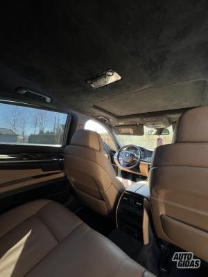 Melns BMW 730 2009 Tauragė, ar dzinēja tilpumu 3.00 L un nobraukumu 330 tūkst. km par 8000 €, foto 11 vietnē AUTOMOTO.COM.LV