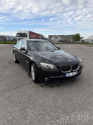 Melns BMW 730 2009 Liepāja, ar dzinēja tilpumu 3.00 L un nobraukumu 243 tūkst. km par 9450 €, foto 3 vietnē AUTOMOTO.COM.LV