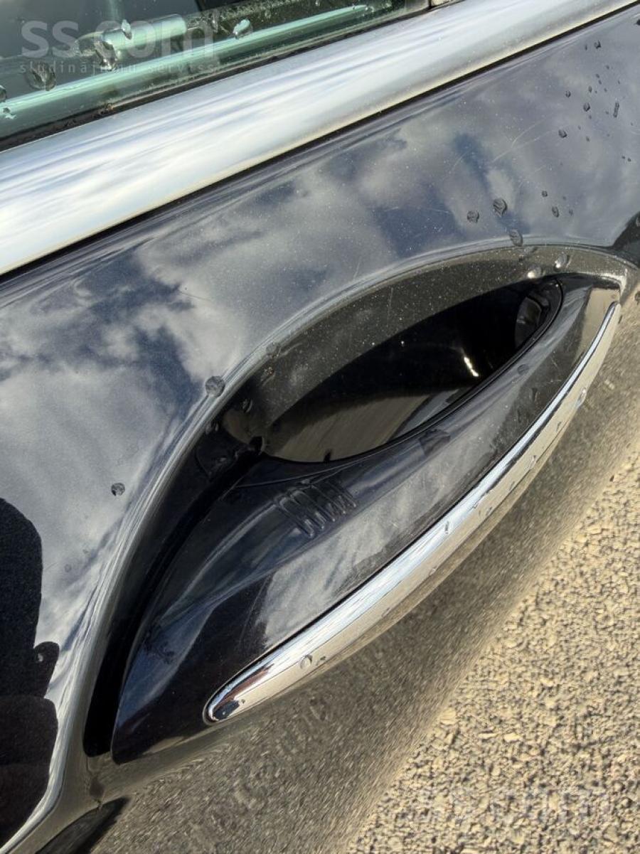 Melns BMW 730 2009 Liepāja, ar dzinēja tilpumu 3.00 L un nobraukumu 243 tūkst. km par 9450 €, foto 16 vietnē AUTOMOTO.COM.LV