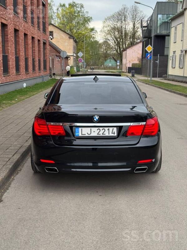 Melns BMW 730 2009 Rīga, ar dzinēja tilpumu 3.00 L un nobraukumu 239 tūkst. km par 11495 €, foto 8 vietnē AUTOMOTO.COM.LV