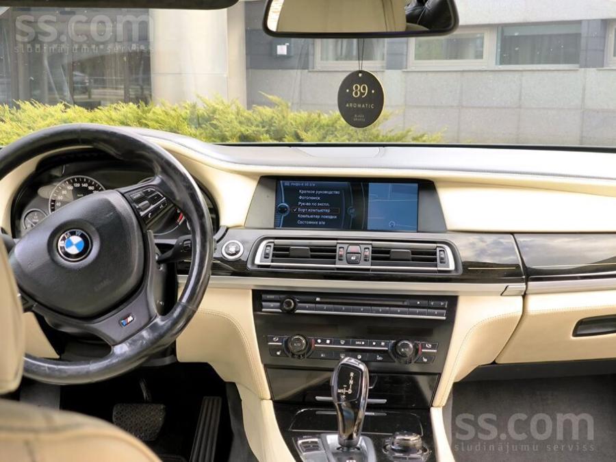 Black BMW 730 2009 in Riga, with an engine capacity of 3.00 L and mileage of 338 thousand km for 9500 €, photo 8 on AUTOMOTO.COM.LV
