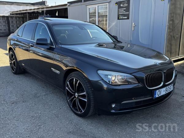 Melns BMW 730 2009 Daugavpils, ar dzinēja tilpumu 3.00 L un nobraukumu 0 tūkst. km par 9500 €, foto 1 vietnē AUTOMOTO.COM.LV