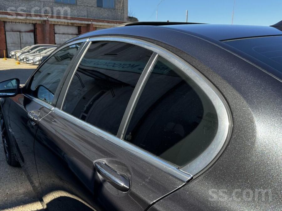 Melns BMW 730 2009 Daugavpils, ar dzinēja tilpumu 3.00 L un nobraukumu 0 tūkst. km par 9500 €, foto 15 vietnē AUTOMOTO.COM.LV