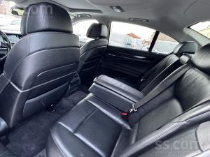 Melns BMW 730 2009 Daugavpils, ar dzinēja tilpumu 3.00 L un nobraukumu 0 tūkst. km par 9500 €, foto 28 vietnē AUTOMOTO.COM.LV