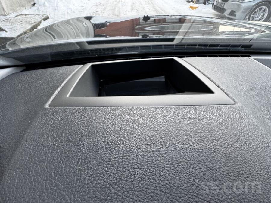 Melns BMW 730 2009 Daugavpils, ar dzinēja tilpumu 3.00 L un nobraukumu 0 tūkst. km par 9500 €, foto 31 vietnē AUTOMOTO.COM.LV