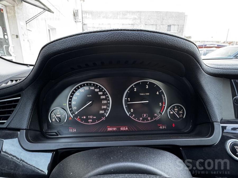 Melns BMW 730 2009 Daugavpils, ar dzinēja tilpumu 3.00 L un nobraukumu 0 tūkst. km par 9500 €, foto 32 vietnē AUTOMOTO.COM.LV