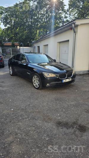 Melns BMW 730 2009 Rīga, ar dzinēja tilpumu 3.00 L un nobraukumu 290 tūkst. km par 8999 €, foto 6 vietnē AUTOMOTO.COM.LV