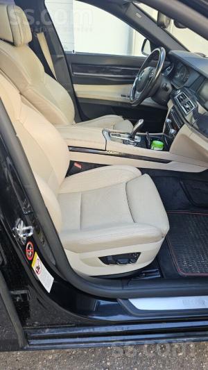 Melns BMW 730 2009 Rīga, ar dzinēja tilpumu 3.00 L un nobraukumu 290 tūkst. km par 8999 €, foto 7 vietnē AUTOMOTO.COM.LV