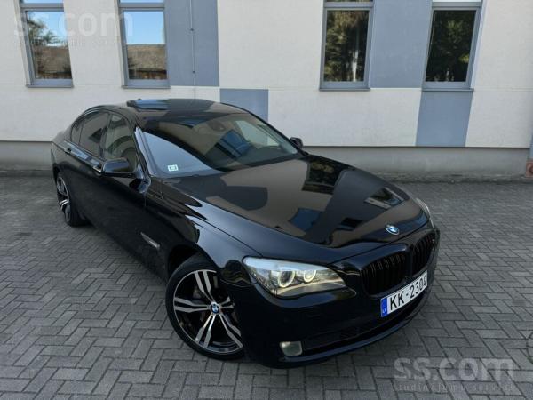 Melns BMW 730 2009 Jelgava, ar dzinēja tilpumu 3.00 L un nobraukumu 380 tūkst. km par 8500 €, foto 1 vietnē AUTOMOTO.COM.LV