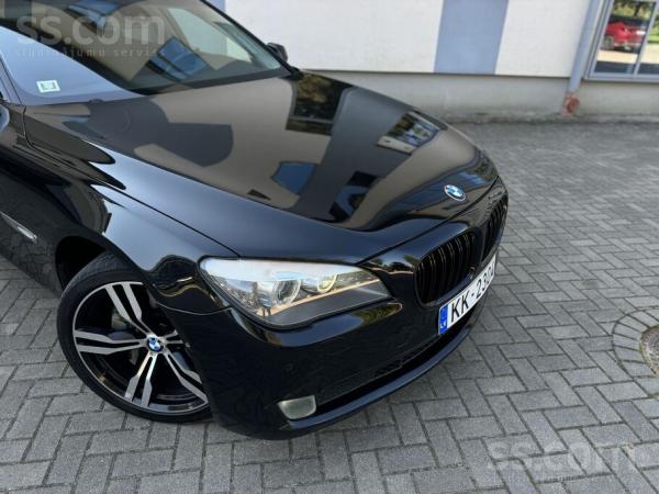 Melns BMW 730 2009 Jelgava, ar dzinēja tilpumu 3.00 L un nobraukumu 380 tūkst. km par 8500 €, foto 3 vietnē AUTOMOTO.COM.LV