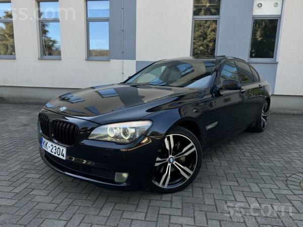 Melns BMW 730 2009 Jelgava, ar dzinēja tilpumu 3.00 L un nobraukumu 380 tūkst. km par 8500 €, foto 5 vietnē AUTOMOTO.COM.LV