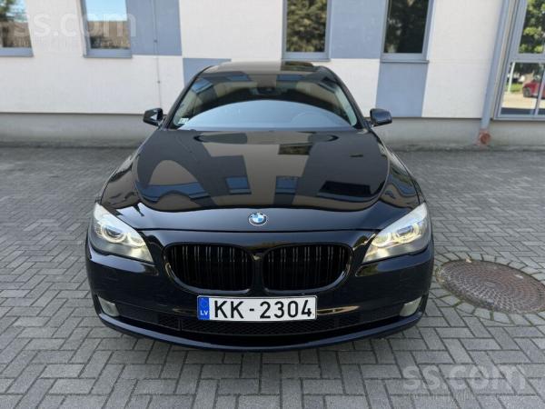 Melns BMW 730 2009 Jelgava, ar dzinēja tilpumu 3.00 L un nobraukumu 380 tūkst. km par 8500 €, foto 6 vietnē AUTOMOTO.COM.LV