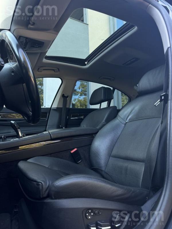 Melns BMW 730 2009 Jelgava, ar dzinēja tilpumu 3.00 L un nobraukumu 380 tūkst. km par 8500 €, foto 10 vietnē AUTOMOTO.COM.LV