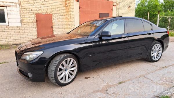 Melns BMW 730 2009 Daugavpils, ar dzinēja tilpumu 3.00 L un nobraukumu 291 tūkst. km par 9700 €, foto 4 vietnē AUTOMOTO.COM.LV