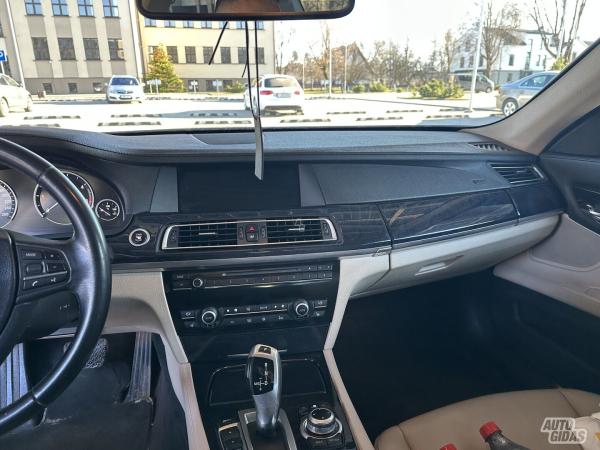 Melns BMW 730 2009 Kauņa, ar dzinēja tilpumu 3.00 L un nobraukumu 335 tūkst. km par 10000 €, foto 10 vietnē AUTOMOTO.COM.LV