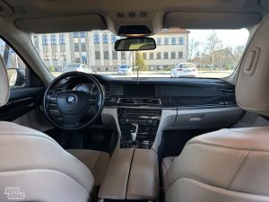 Melns BMW 730 2009 Kauņa, ar dzinēja tilpumu 3.00 L un nobraukumu 335 tūkst. km par 10000 €, foto 12 vietnē AUTOMOTO.COM.LV