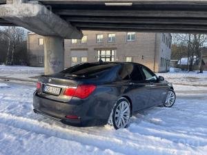 Melns BMW 730 2009 Ventspils, ar dzinēja tilpumu 3.00 L un nobraukumu 255 tūkst. km par 8700 €, foto 5 vietnē AUTOMOTO.COM.LV