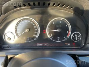 Melns BMW 730 2009 Ventspils, ar dzinēja tilpumu 3.00 L un nobraukumu 255 tūkst. km par 8700 €, foto 20 vietnē AUTOMOTO.COM.LV
